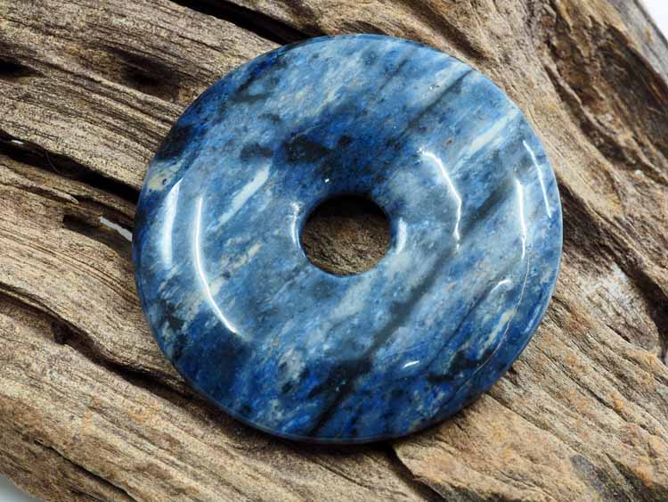 Donut 40 mm Dumortierit mit Band und Heilsteinbeschreibung